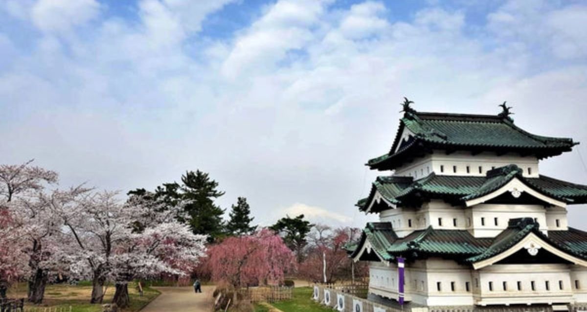 Happy Castle Day Japan 6 April: 10 Beautiful Castles